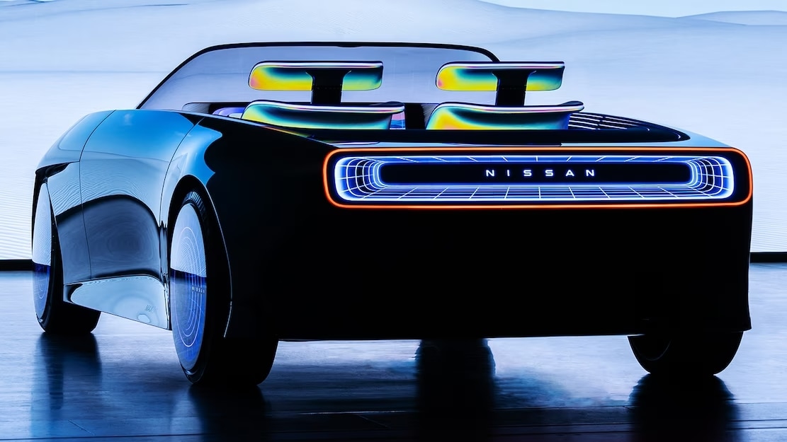 Nissan Max-Out EV | Birchwood Automotive Group