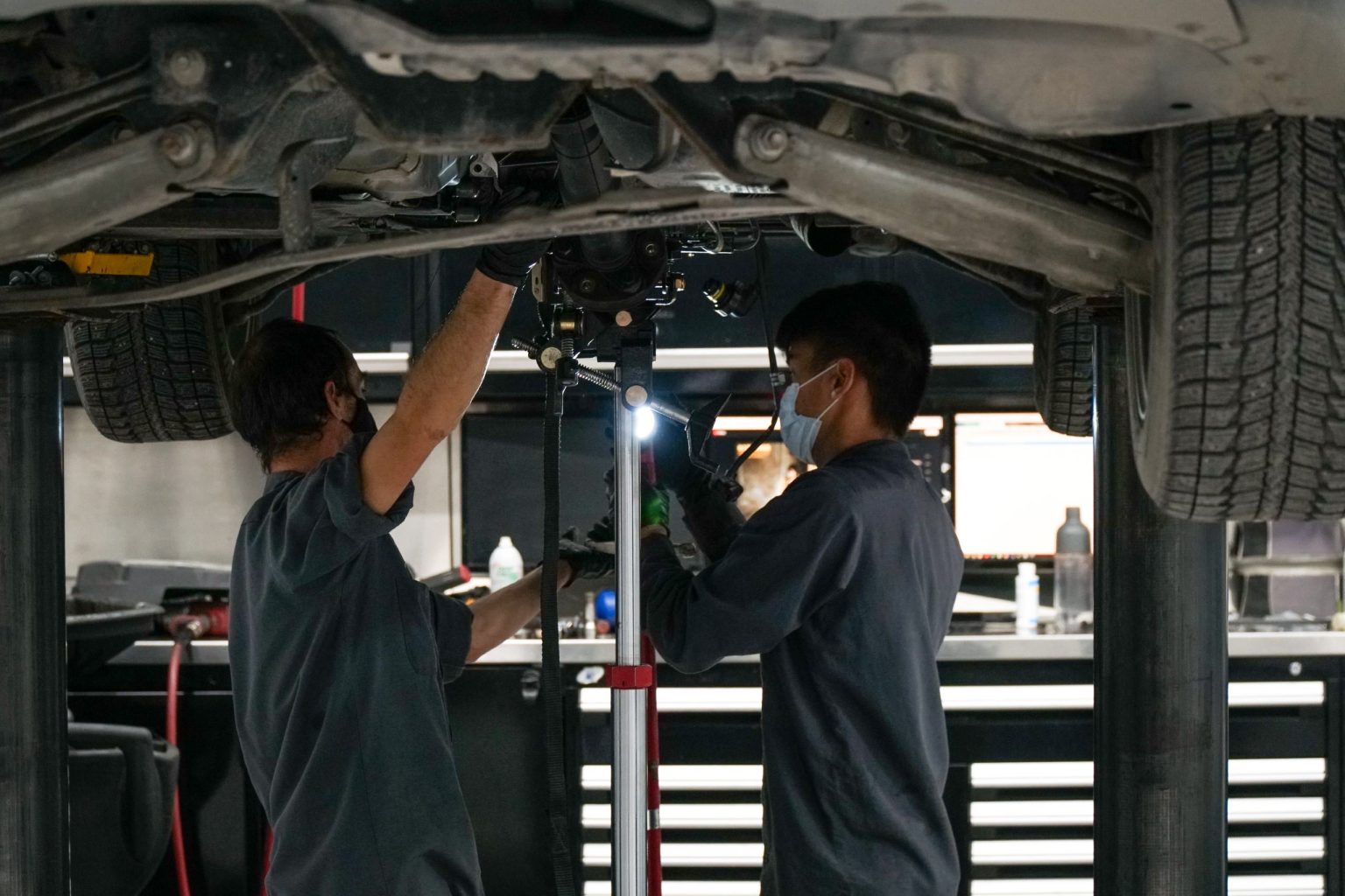 OEM Parts vs. Aftermarket Parts: Which Should You Choose for Your ...